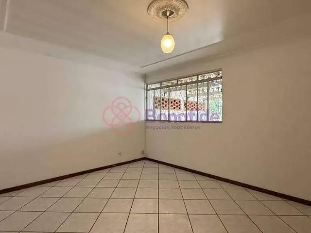 Casa / Sobrado para Locação em Jundiaí/SP Jardim Merci II 3 Quartos
