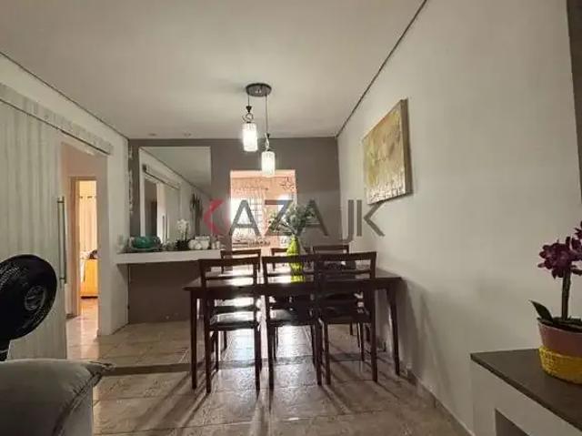 Casa / Sobrado para Locação em Jundiaí/SP Jardim Pacaembu 2 Quartos