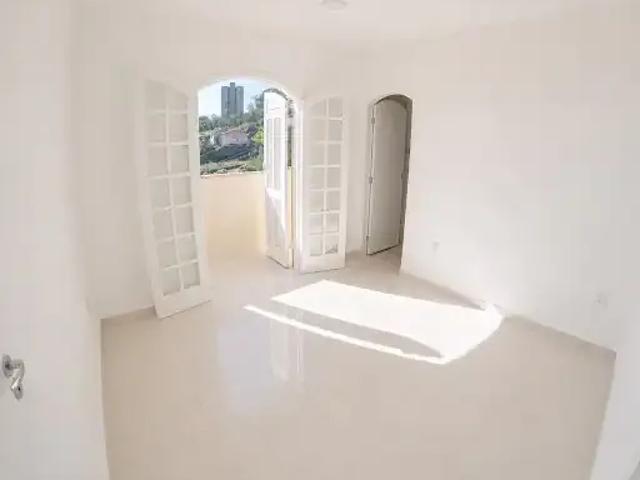 Casa / Sobrado para Locação em Jundiaí/SP Parque Brasília 3 Quartos