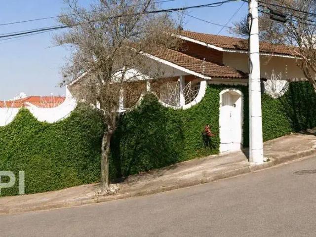 Casa / Sobrado para Locação em Jundiaí/SP Parque Brasília 3 Quartos