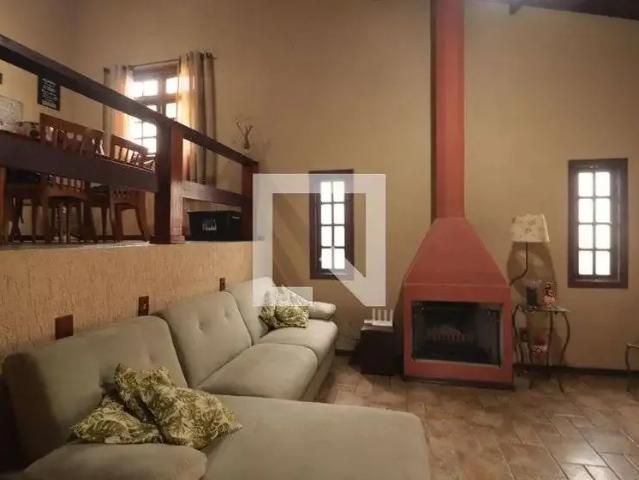 Casa / Sobrado para Locação em Jundiaí/SP Parque Cecap 3 Quartos