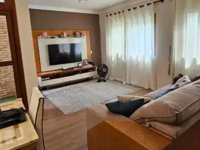 Casa / Sobrado para Locação em Jundiaí/SP Vila Maria Luiza 3 Quartos