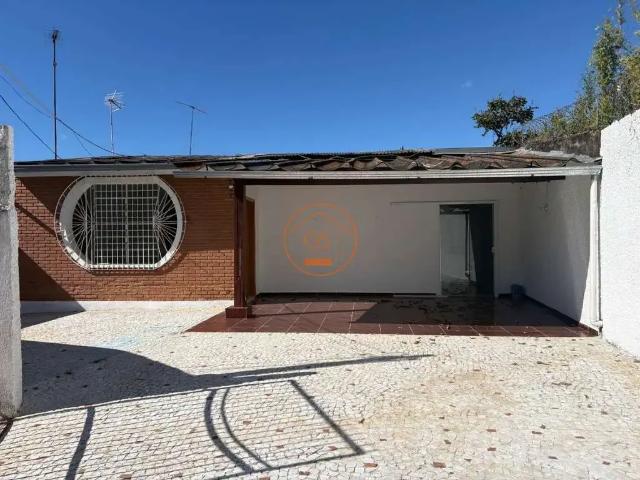 Casa / Sobrado para Locação em Jundiaí/SP Vila Maria Luiza 4 Quartos