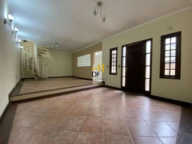 Casa / Sobrado para Locação em Jundiaí/SP Vila Santana II 3 Quartos