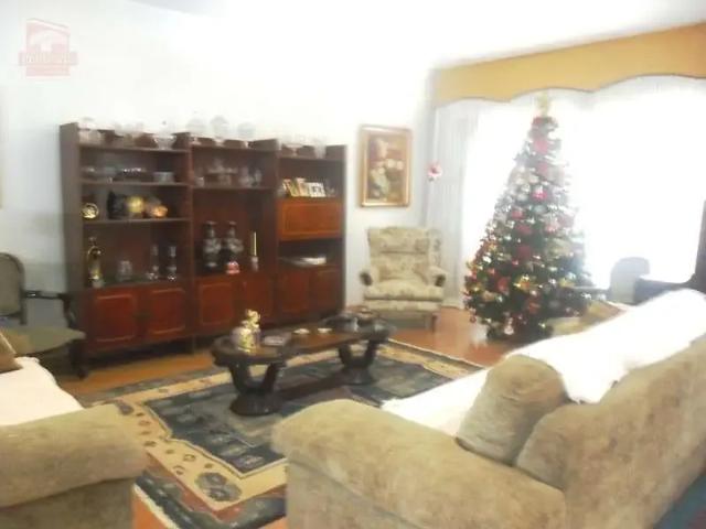 Casa / Sobrado para Locação em Jundiaí/SP Vila Padre Nóbrega 3 Quartos
