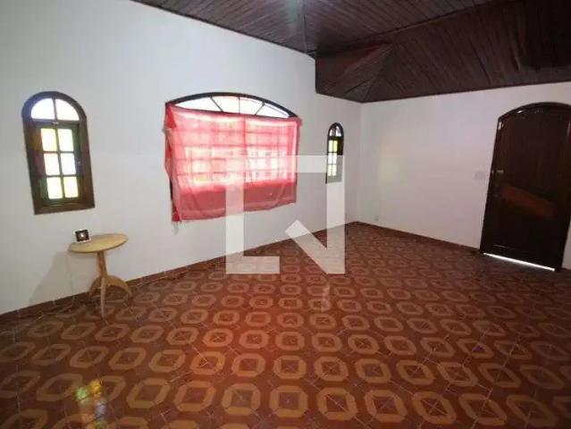 Casa / Sobrado para Locação em Osasco/SP Centro 2 Quartos