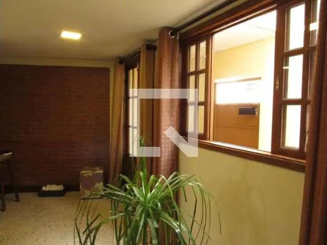 Casa / Sobrado para Locação em Osasco/SP Centro 2 Quartos