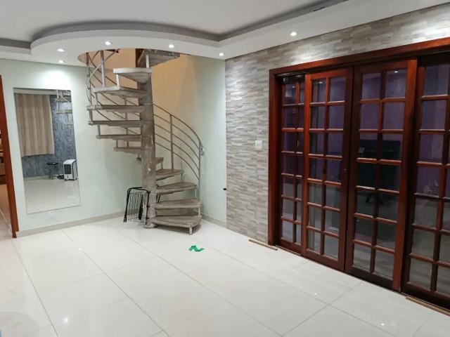 Casa / Sobrado para Locação em Osasco/SP Cidade das Flores 3 Quartos