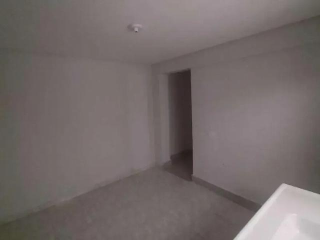 Casa / Sobrado para Locação em Osasco/SP Cidade das Flores 1 Quartos