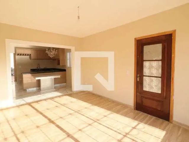Casa / Sobrado para Locação em Osasco/SP Cipava 2 Quartos