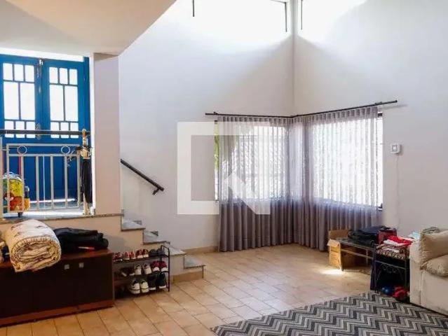 Casa / Sobrado para Locação em Osasco/SP Bonfim 3 Quartos