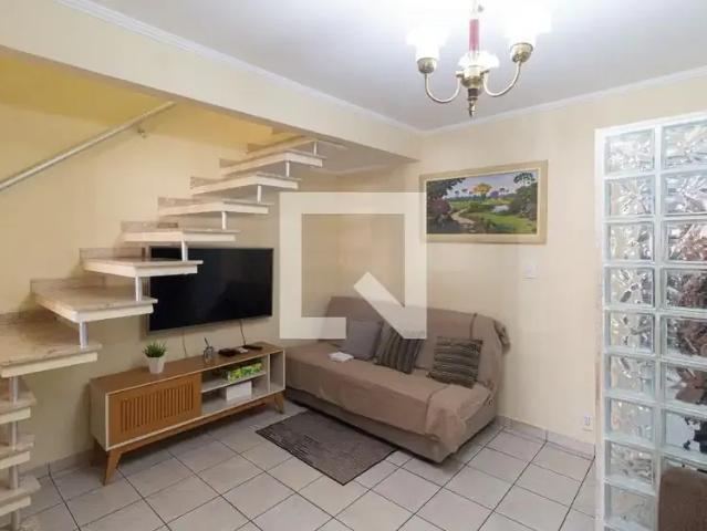 Casa / Sobrado para Locação em Osasco/SP Bela Vista 2 Quartos