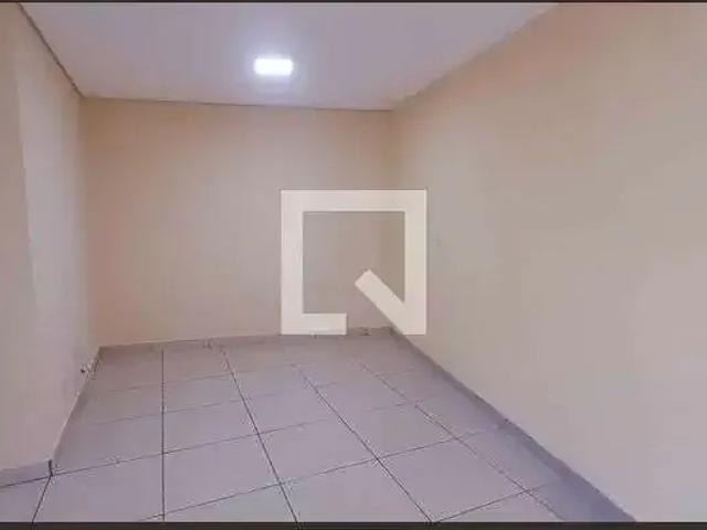 Casa / Sobrado para Locação em Osasco/SP Bussocaba 2 Quartos