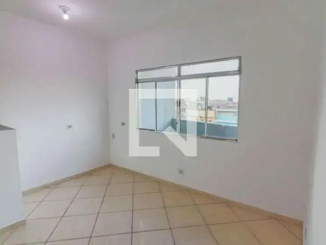 Casa / Sobrado para Locação em Osasco/SP Bussocaba 4 Quartos