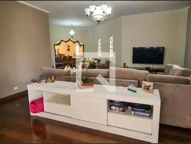 Casa / Sobrado para Locação em Osasco/SP Bussocaba 4 Quartos