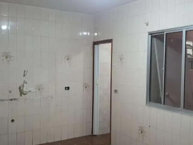 Casa / Sobrado para Locação em Osasco/SP Helena Maria 2 Quartos