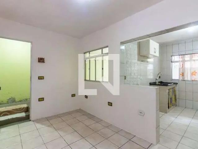 Casa / Sobrado para Locação em Osasco/SP I.A.P.I. 1 Quartos