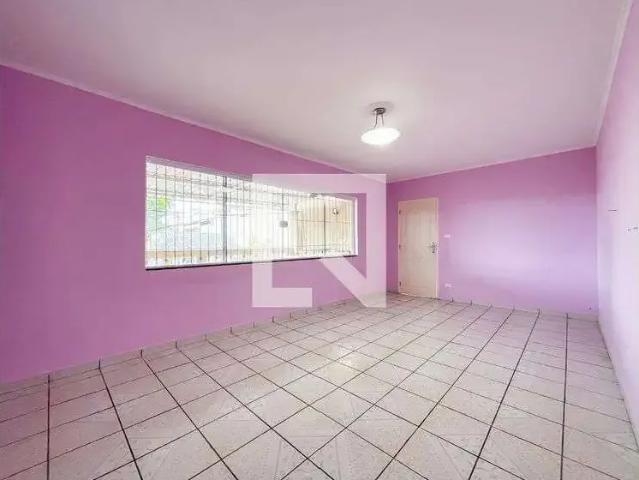 Casa / Sobrado para Locação em Osasco/SP Jaguaribe 2 Quartos