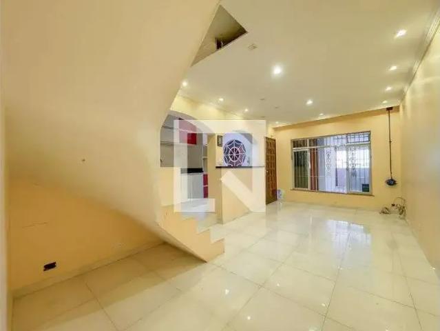 Casa / Sobrado para Locação em Osasco/SP Jaguaribe 2 Quartos