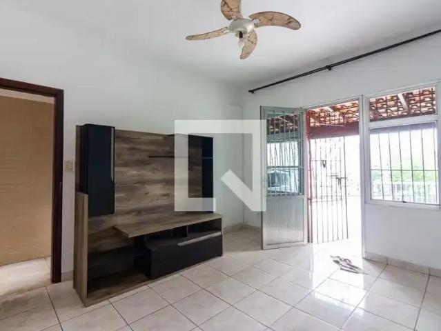Casa / Sobrado para Locação em Osasco/SP Jaguaribe 3 Quartos
