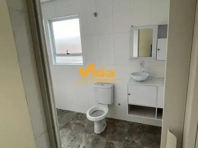 Casa / Sobrado para Locação em Osasco/SP Jardim das Flores 1 Quartos