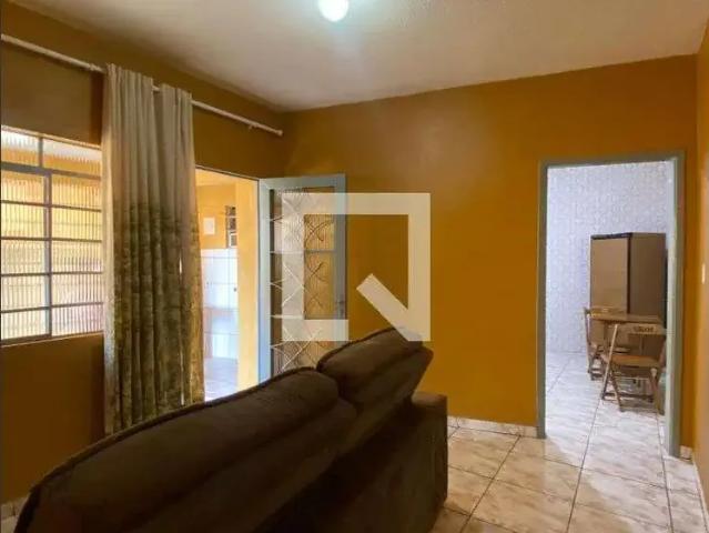 Casa / Sobrado para Locação em Osasco/SP São Pedro 1 Quartos