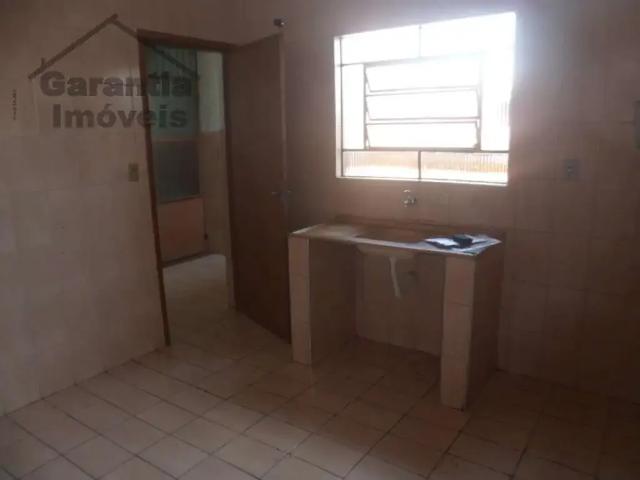 Casa / Sobrado para Locação em Osasco/SP Santo Antônio 1 Quartos