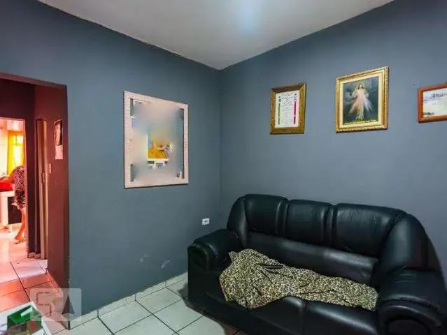 Casa / Sobrado para Locação em Osasco/SP Santo Antônio 2 Quartos
