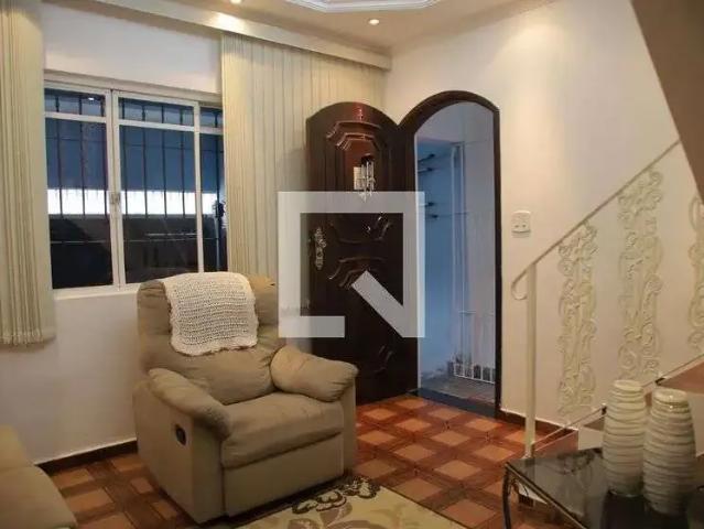 Casa / Sobrado para Locação em Osasco/SP Santo Antônio 3 Quartos
