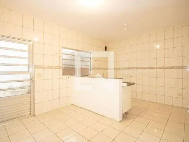 Casa / Sobrado para Locação em Osasco/SP Santa Maria 1 Quartos