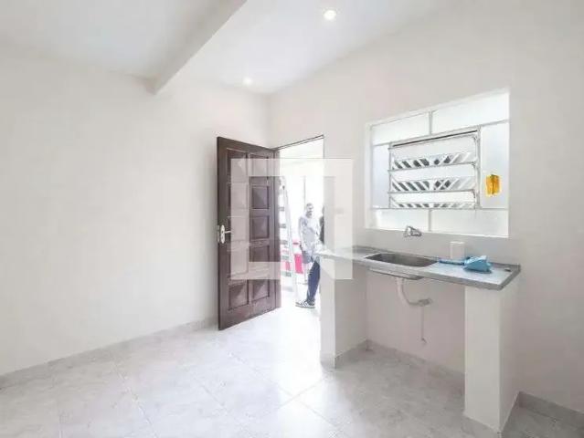 Casa / Sobrado para Locação em Osasco/SP Santa Maria 1 Quartos