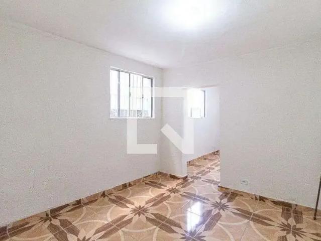 Casa / Sobrado para Locação em Osasco/SP Padroeira 1 Quartos