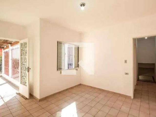 Casa / Sobrado para Locação em Osasco/SP Pestana 1 Quartos