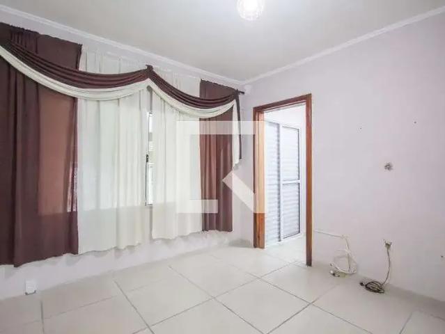 Casa / Sobrado para Locação em Osasco/SP Veloso 1 Quartos