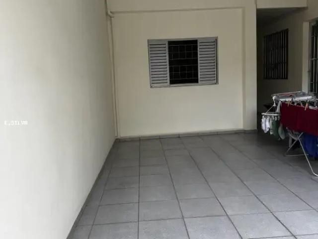 Casa / Sobrado para Locação em Osasco/SP Veloso