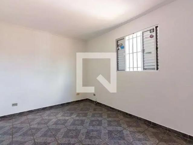 Casa / Sobrado para Locação em Osasco/SP Vila Yara 1 Quartos