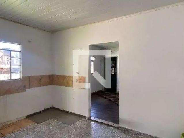 Casa / Sobrado para Locação em Osasco/SP Vila Yara 2 Quartos