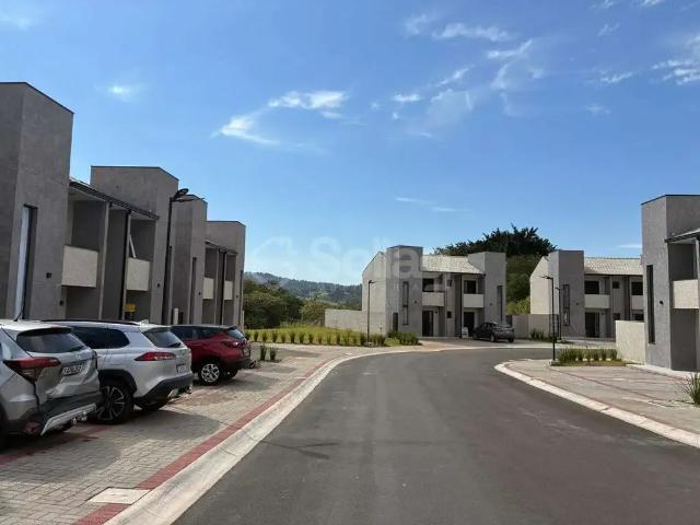 Casa / Sobrado para Locação em Louveira/SP Vila Omizollo