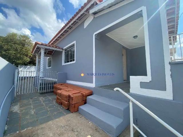 Casa / Sobrado para Locação em Louveira/SP Centro 2 Quartos