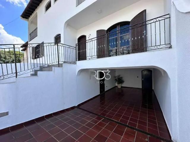 Casa / Sobrado para Locação em Londrina/PR Vila Fujita 3 Quartos