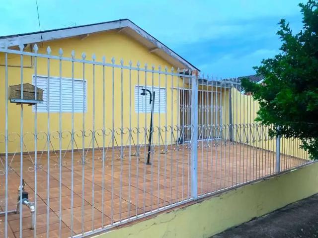 Casa / Sobrado para Locação em Londrina/PR Aquilles Sthengel 4 Quartos