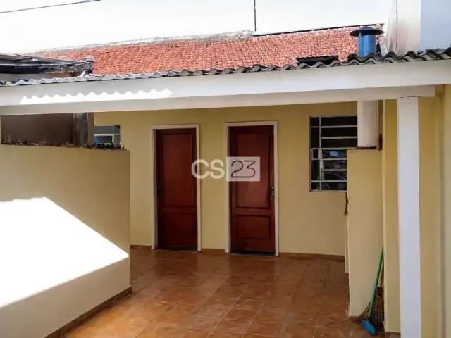 Casa / Sobrado para Locação em Londrina/PR Aurora 3 Quartos
