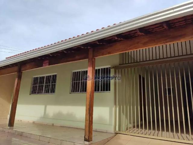 Casa / Sobrado para Locação em Londrina/PR Cafezal 2 Quartos