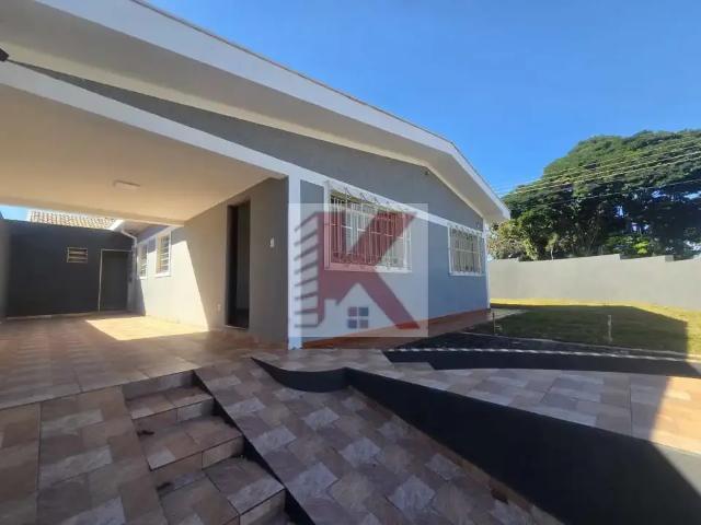 Casa / Sobrado para Locação em Londrina/PR Califórnia 3 Quartos