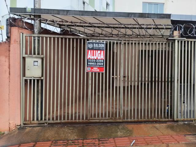 Casa / Sobrado para Locação em Londrina/PR Conjunto Parigot de Souza 1 2 Quartos