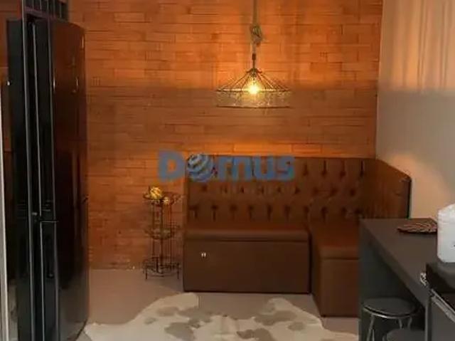 Casa / Sobrado para Locação em Londrina/PR Colúmbia 2 Quartos