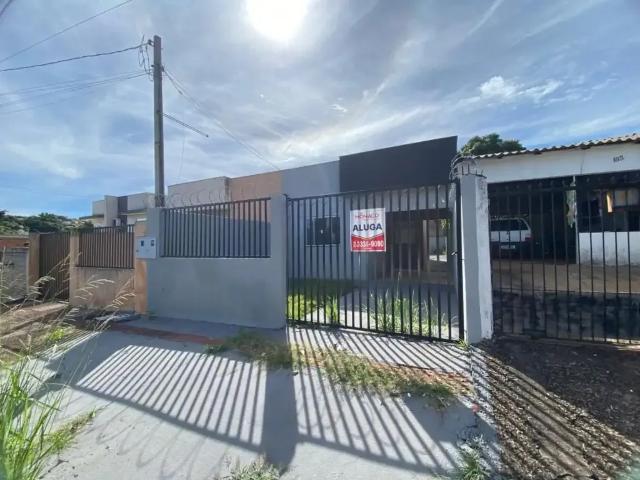 Casa / Sobrado para Locação em Londrina/PR Colúmbia 2 Quartos
