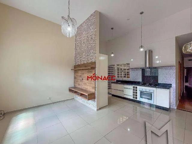 Casa / Sobrado para Locação em Londrina/PR Colúmbia 3 Quartos