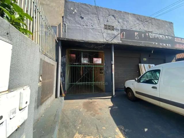 Casa / Sobrado para Locação em Londrina/PR Coliseu 3 Quartos