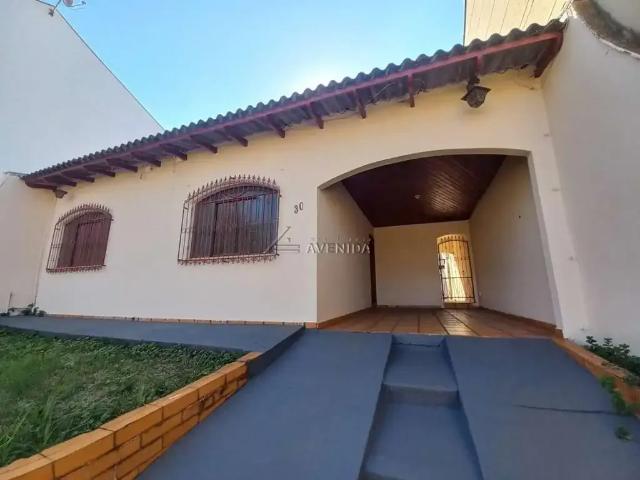 Casa / Sobrado para Locação em Londrina/PR Cláudia 3 Quartos